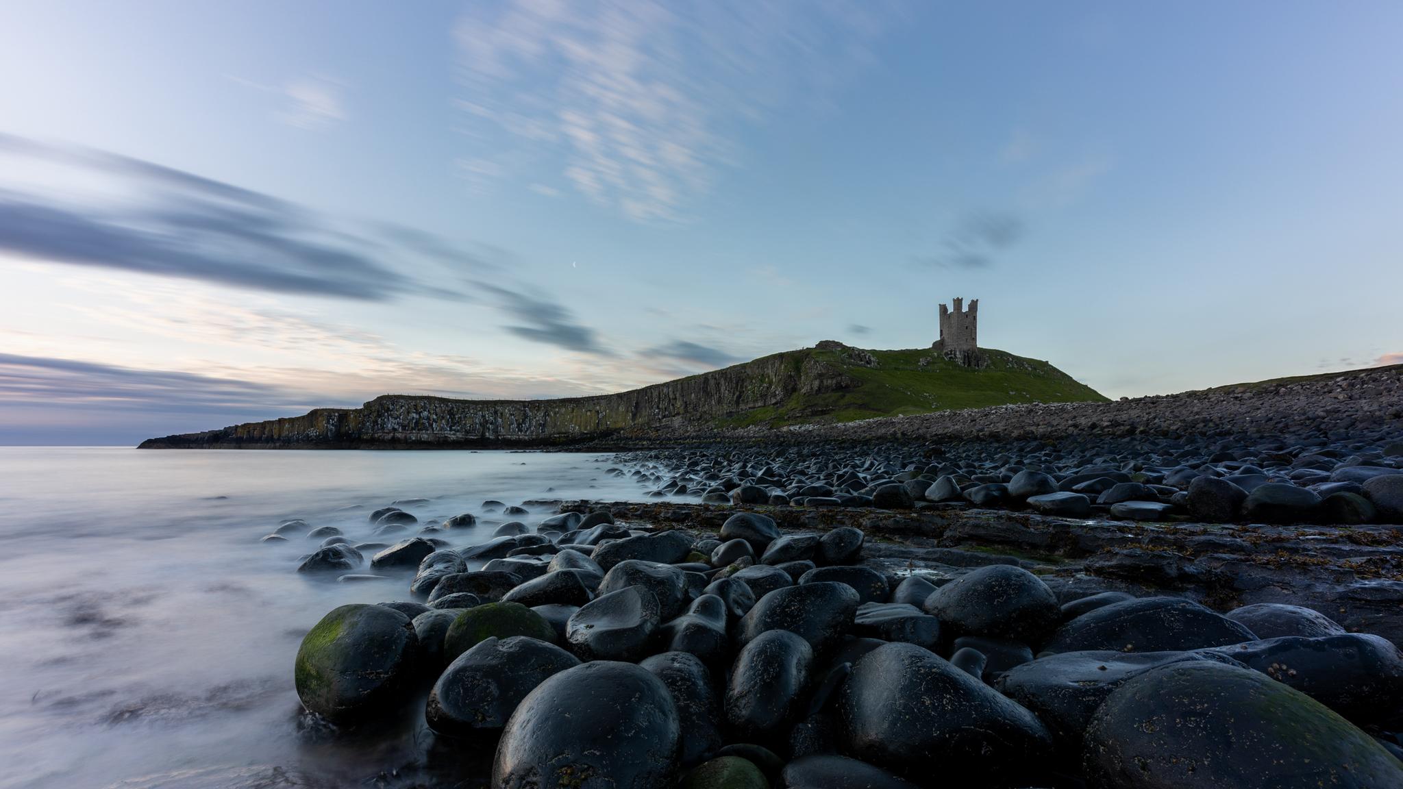 Dunstanburgh Castle | Kris Brown Photography